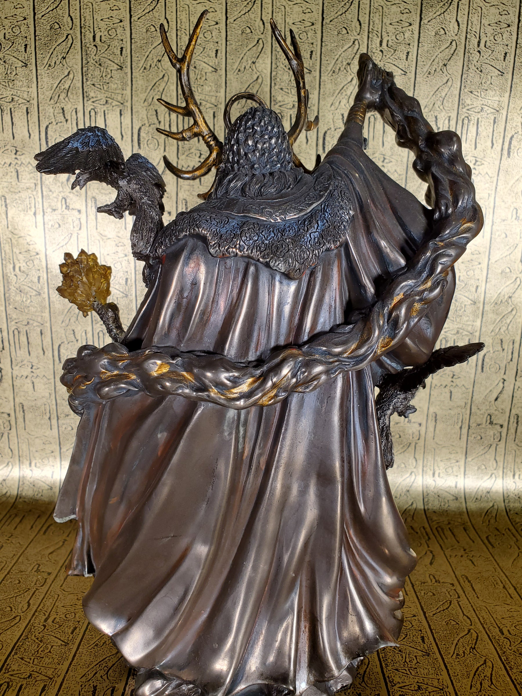 Merlin Statue – Son Of The Pharaoh