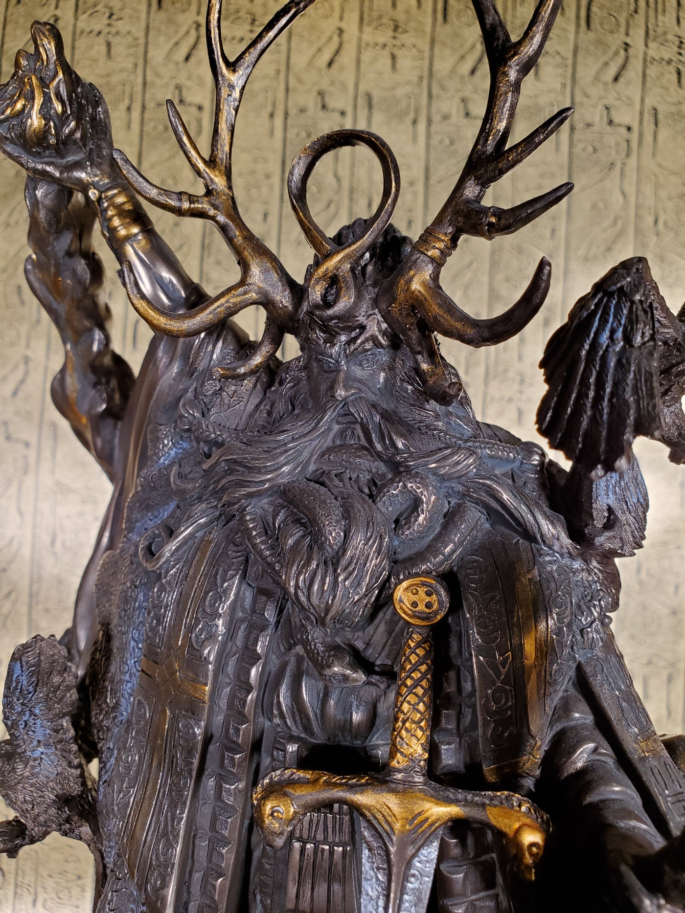 Merlin Statue – Son Of The Pharaoh